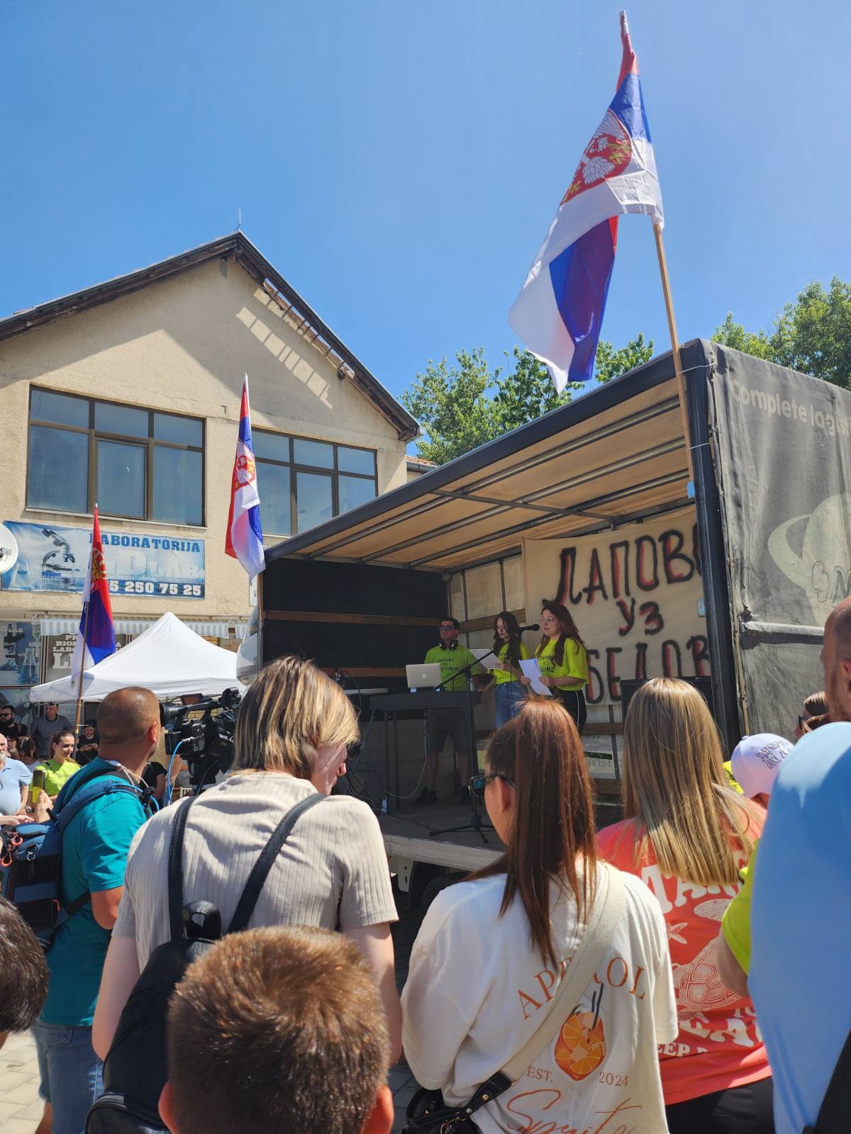 Lapovo uz nobelovce: Najveći skup u istoriji grada u podršci studentima ...